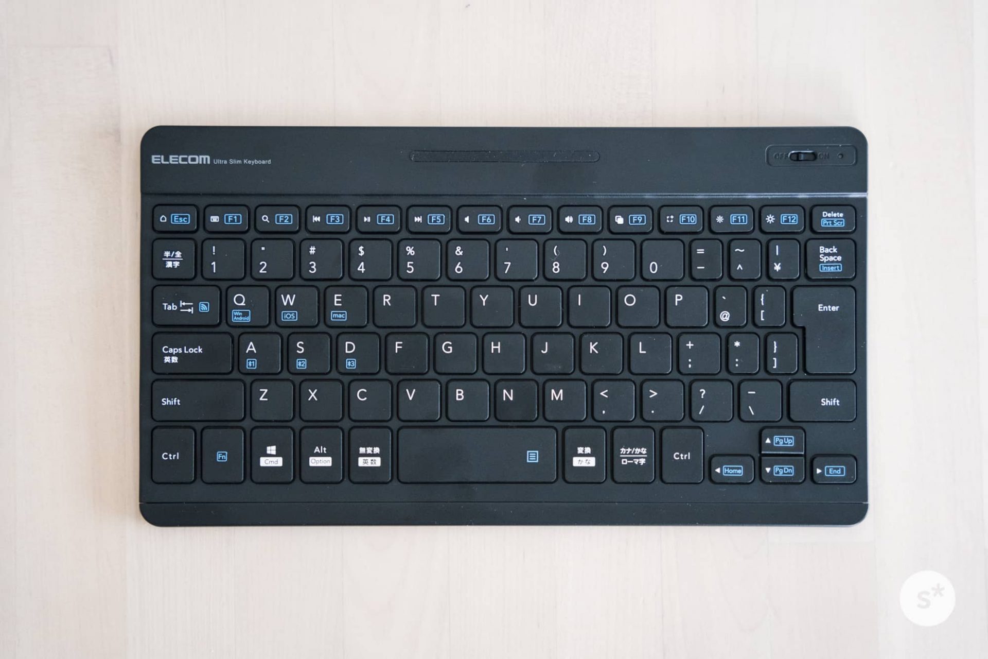 iPad用にELECOMのBluetoothキーボード「TK-SLP01BK」を購入 - starnote*