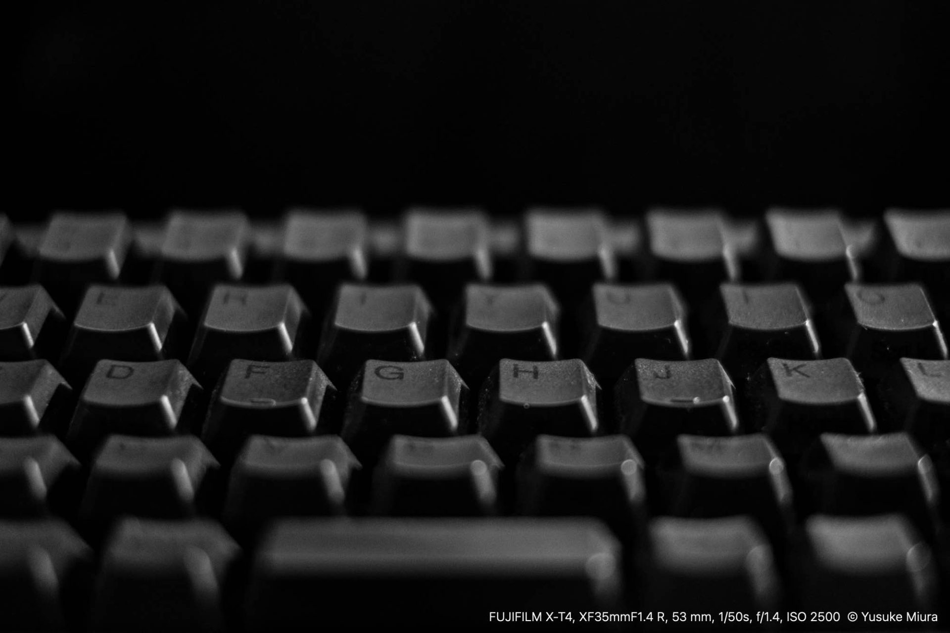 買うか迷っているなら、これだけは伝えたい。HHKBを4年半使って思うこと。 - starnote*