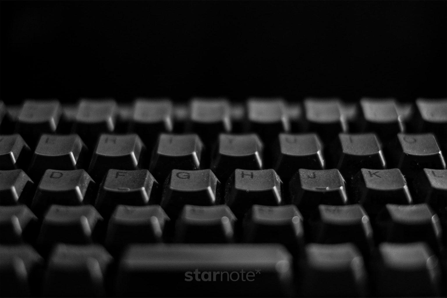 買うか迷っているなら、これだけは伝えたい。HHKBを4年半使って思うこと。 - starnote*